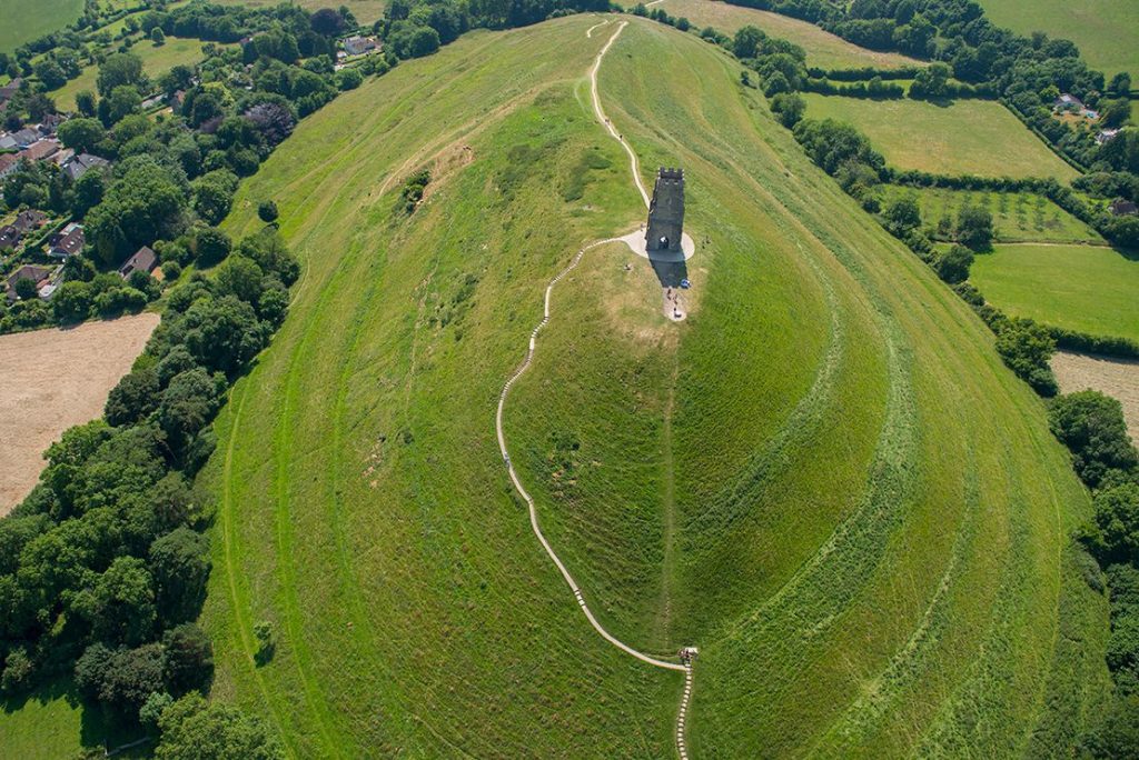 Dica de roteiro na Ilha de Avalon, na Inglaterra - Trilhas e Aventuras